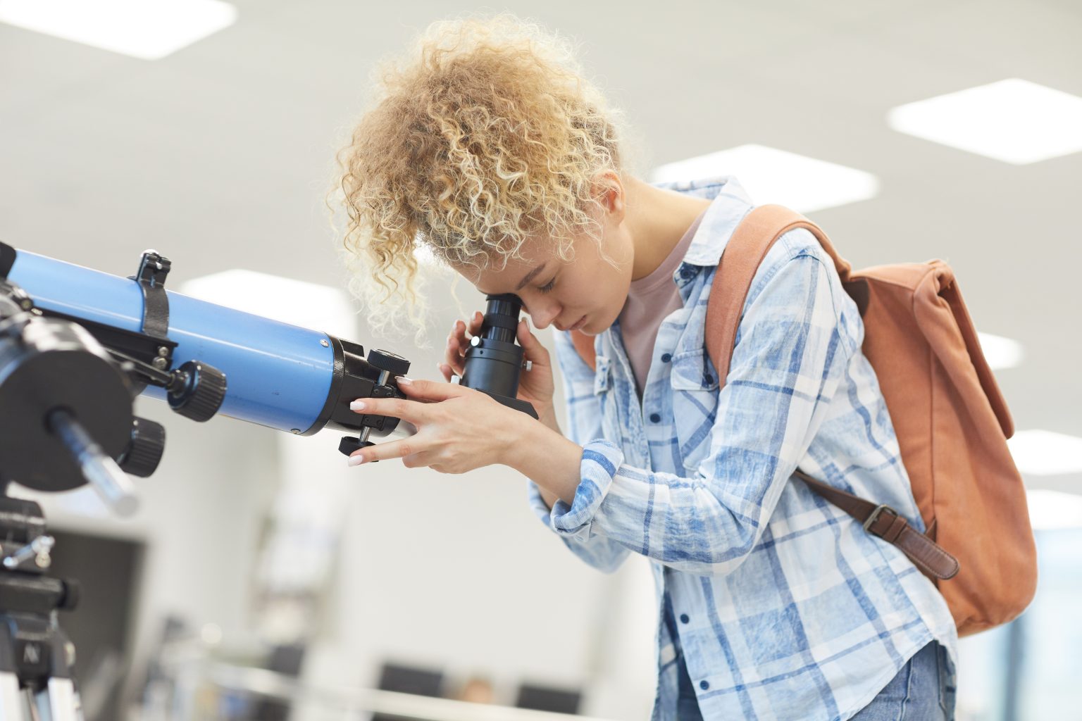 Information You Need to Know on How To Become an Astronomer